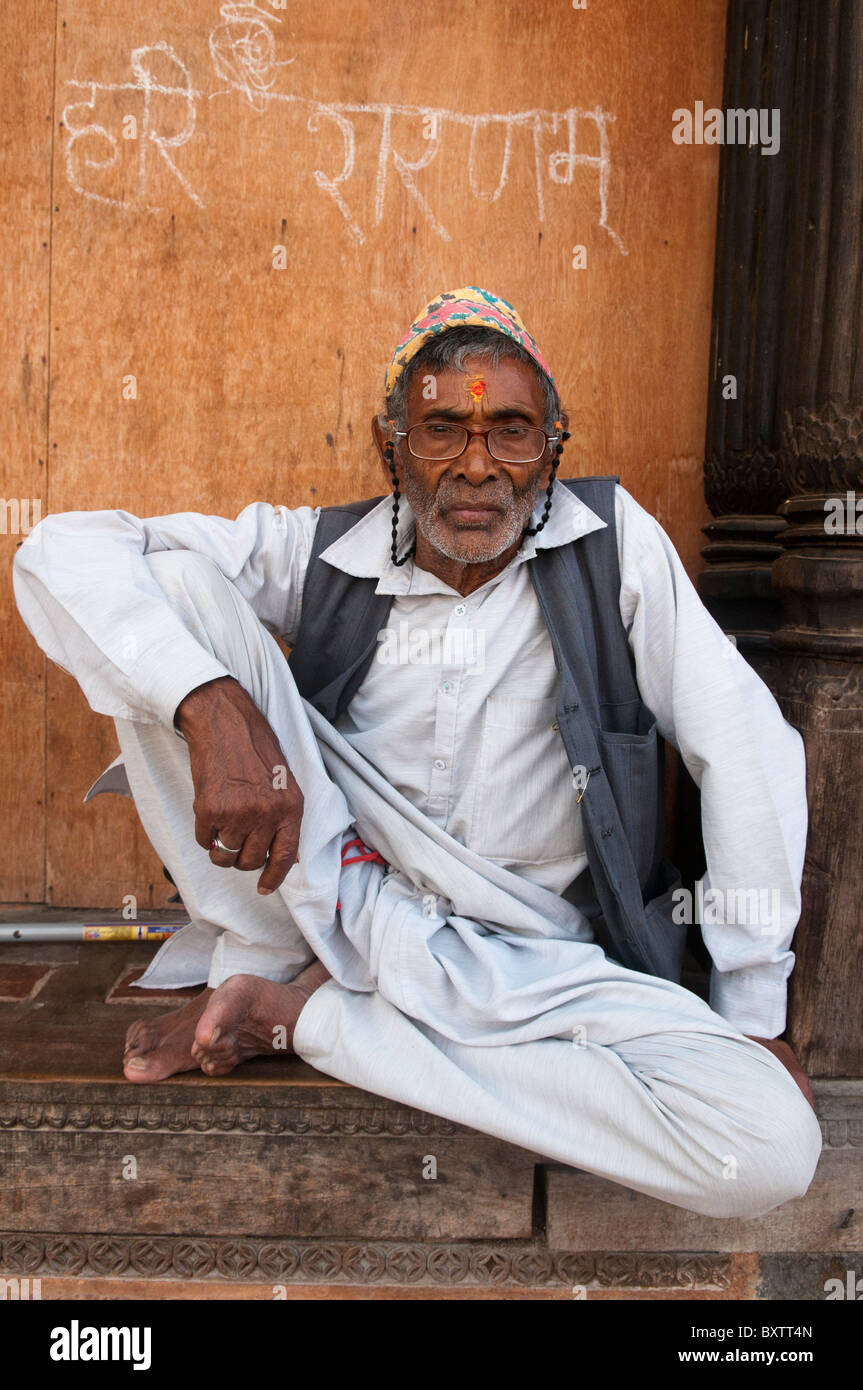 portrait of old Nepali man in Kathmandu Stock Photo - Alamy