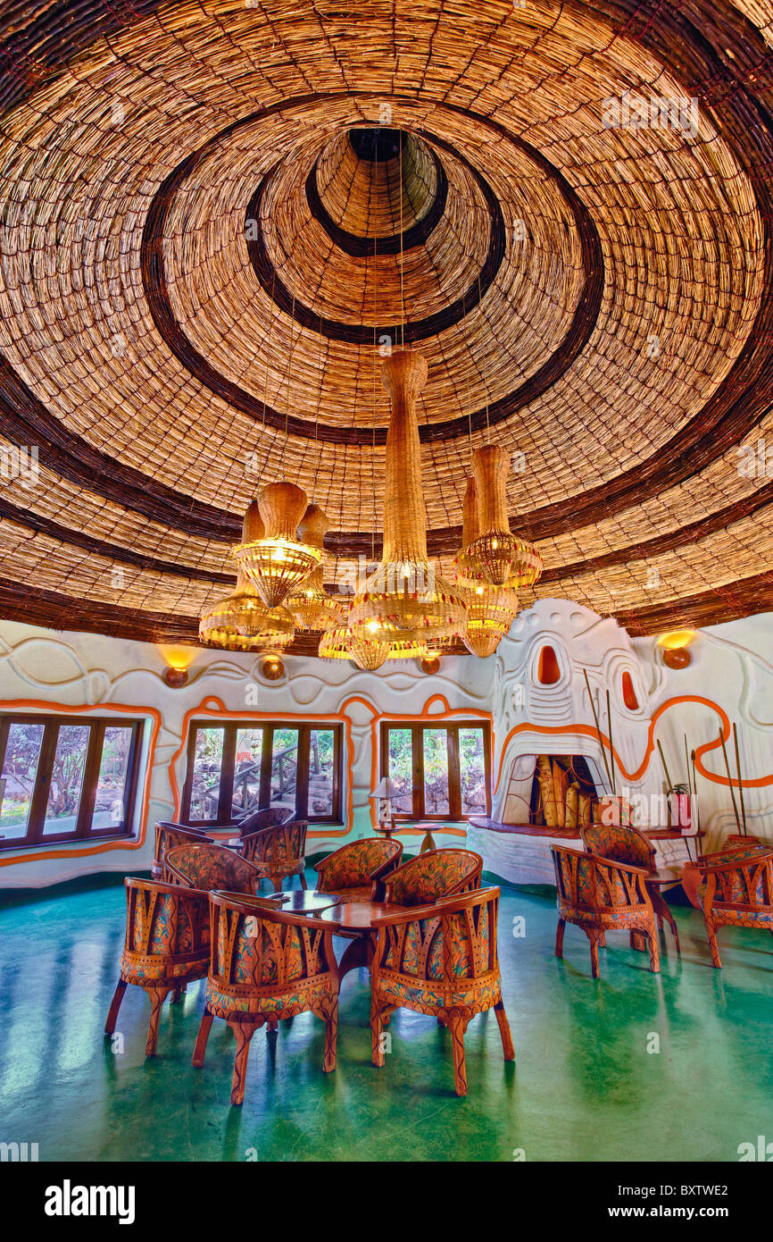 Game lodge interior hi-res stock photography and images - Alamy