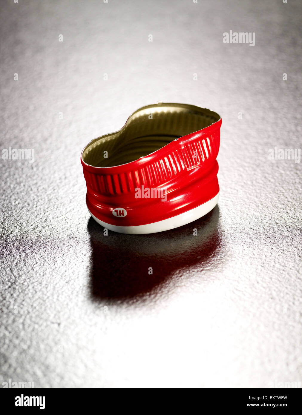 Bottle top hi-res stock photography and images - Alamy