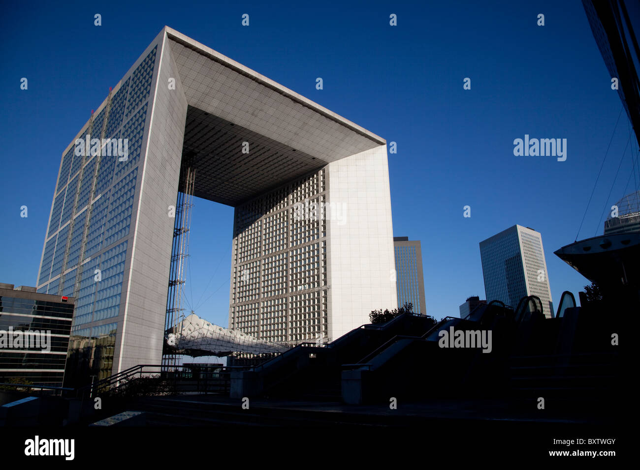 Le grand arch hi-res stock photography and images - Alamy