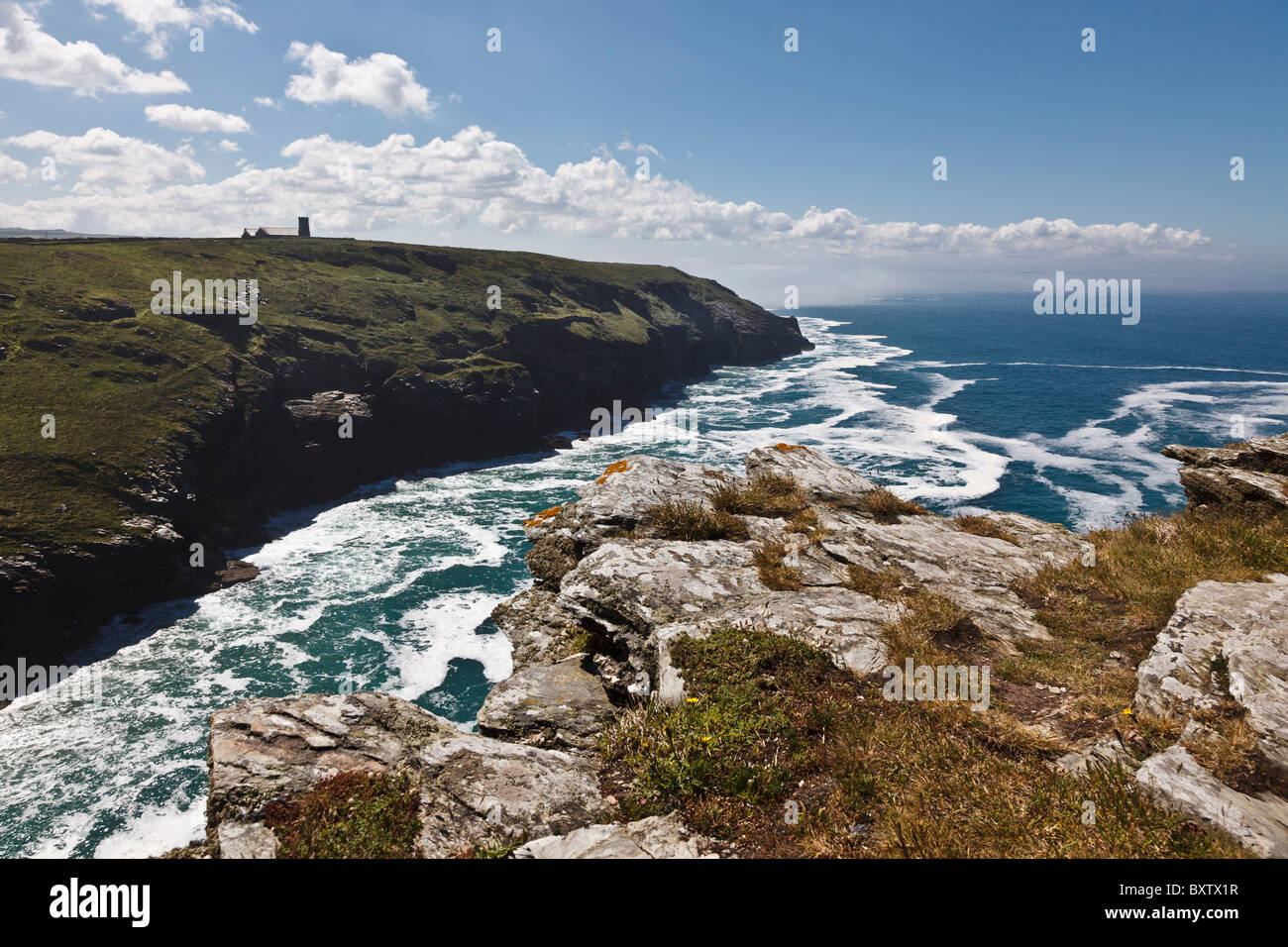 Camelot castle cornwall hi-res stock photography and images - Alamy