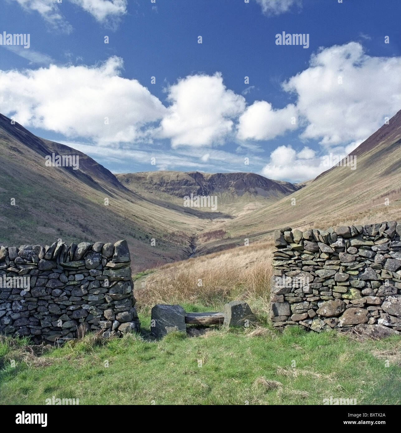 Carrifran valley hi-res stock photography and images - Alamy