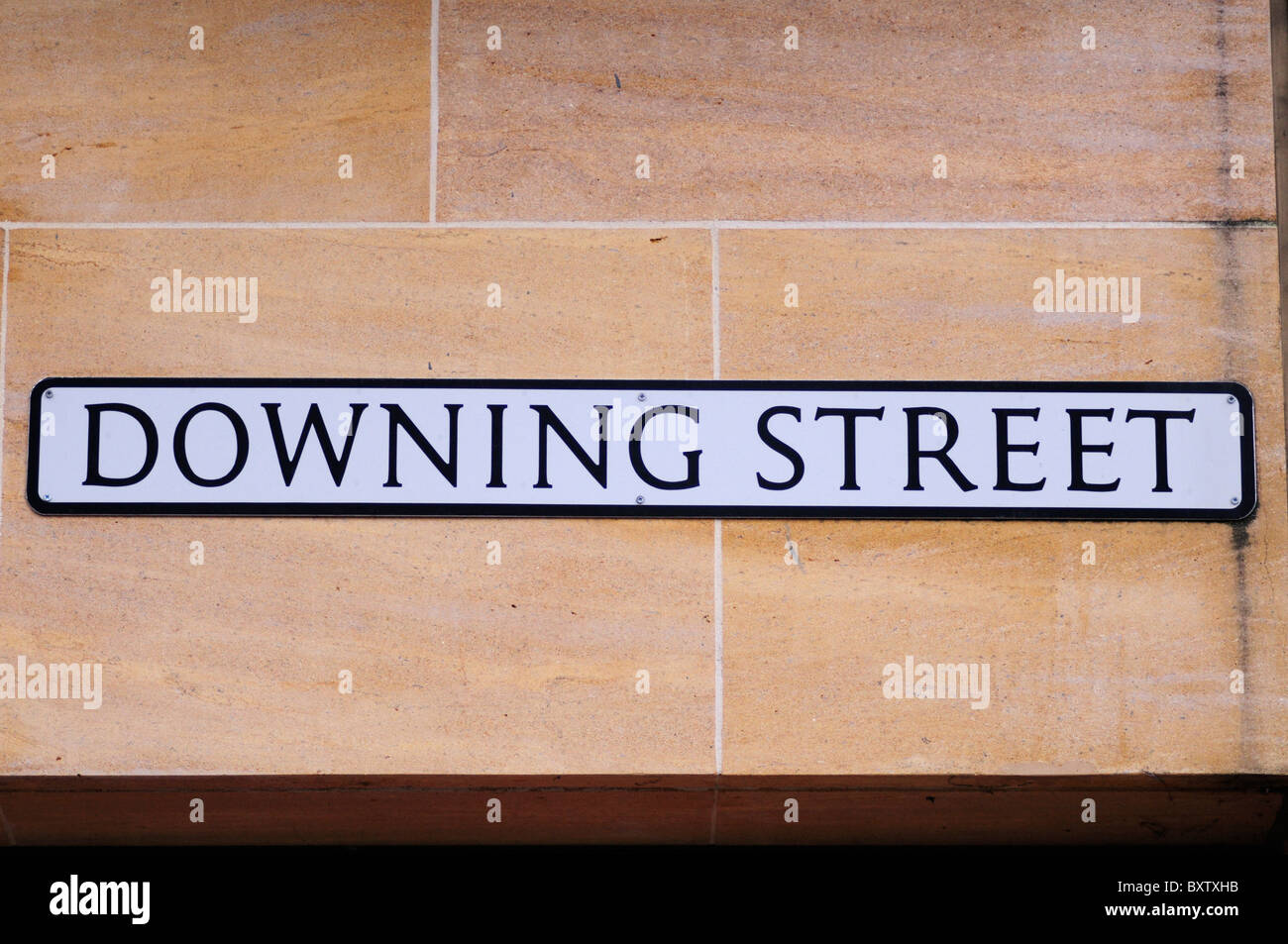 Cambridge downing street hi-res stock photography and images - Alamy