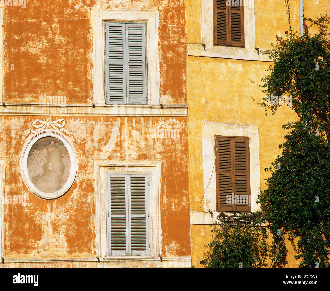 Facade Of Roman Apartment Blocks Near Lungotevere Tebaldi Stock Photo ...