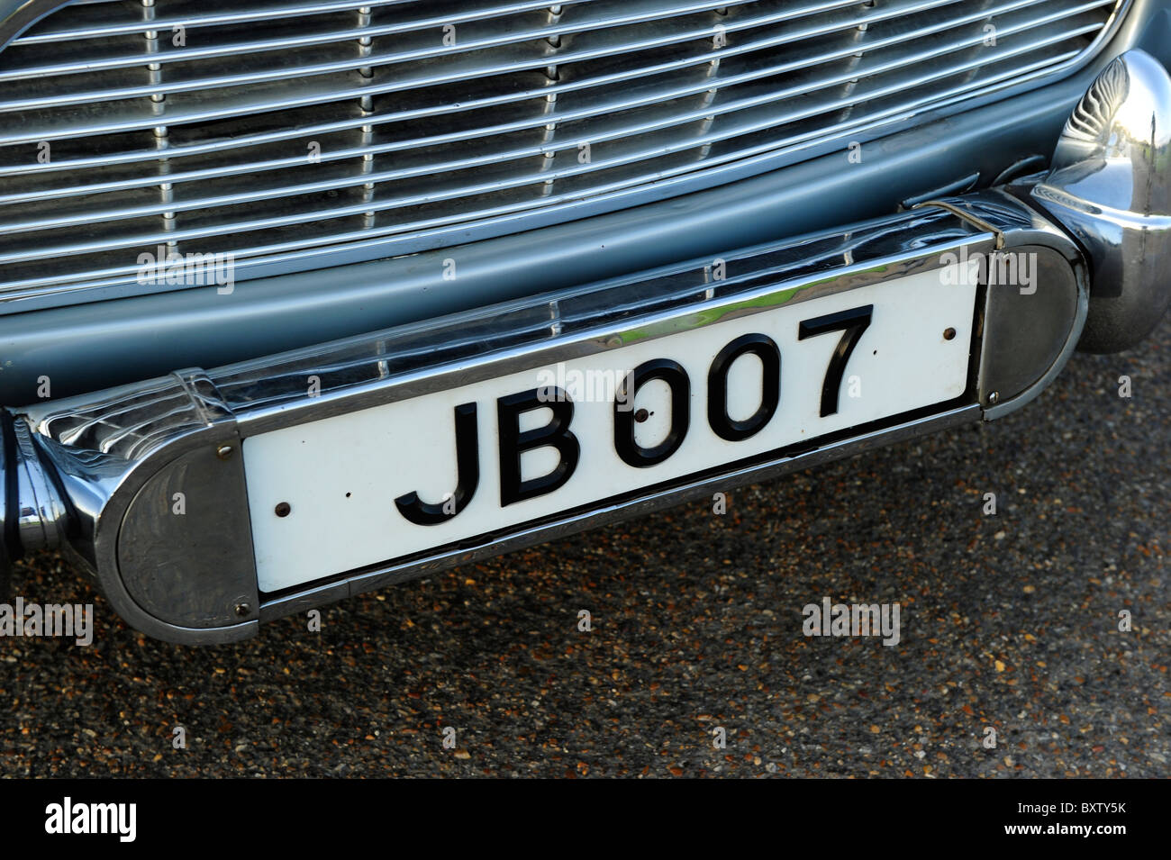 1964 James Bond 007 Goldfinger Aston Martin DB5 Stock Photo - Alamy