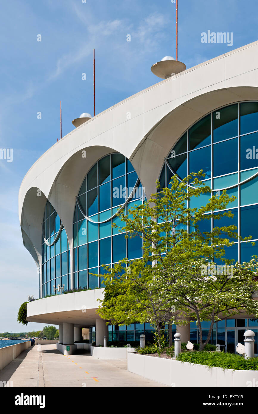 Monona Terrace Convention Center, Madison, WI Stock Photo - Alamy