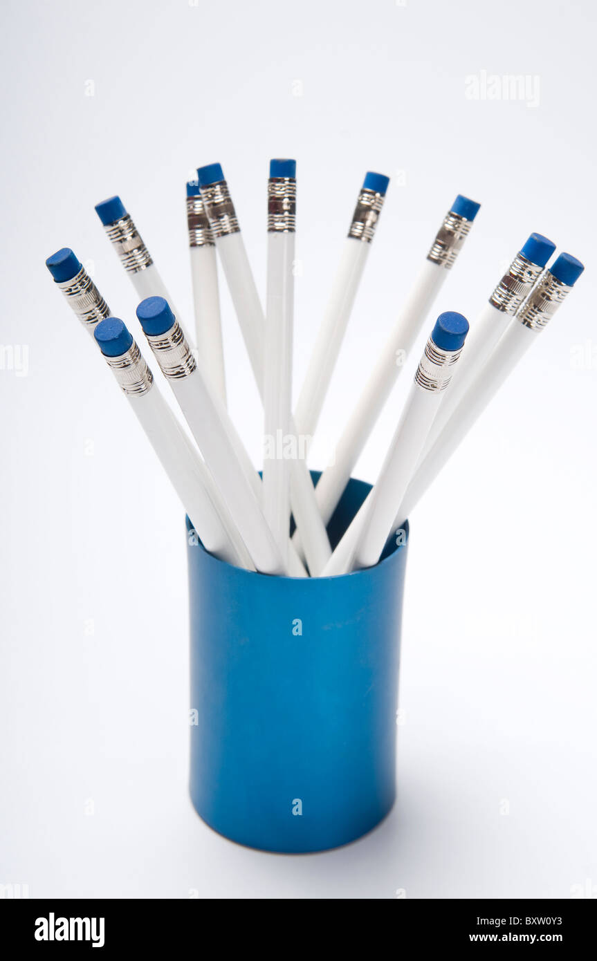 Pencils in pencil cup Stock Photo - Alamy