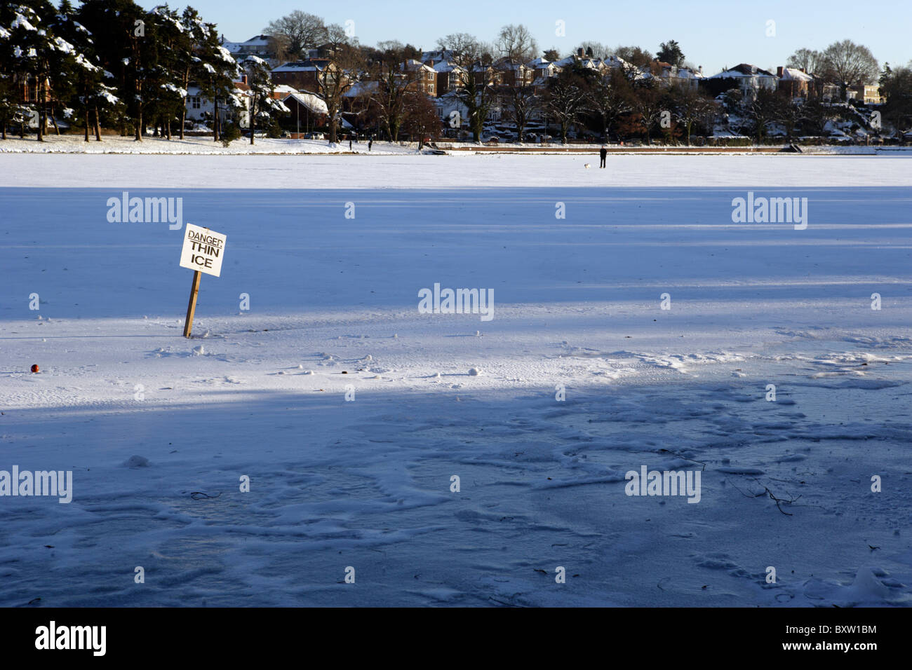 Thaw warning sign hi-res stock photography and images - Alamy