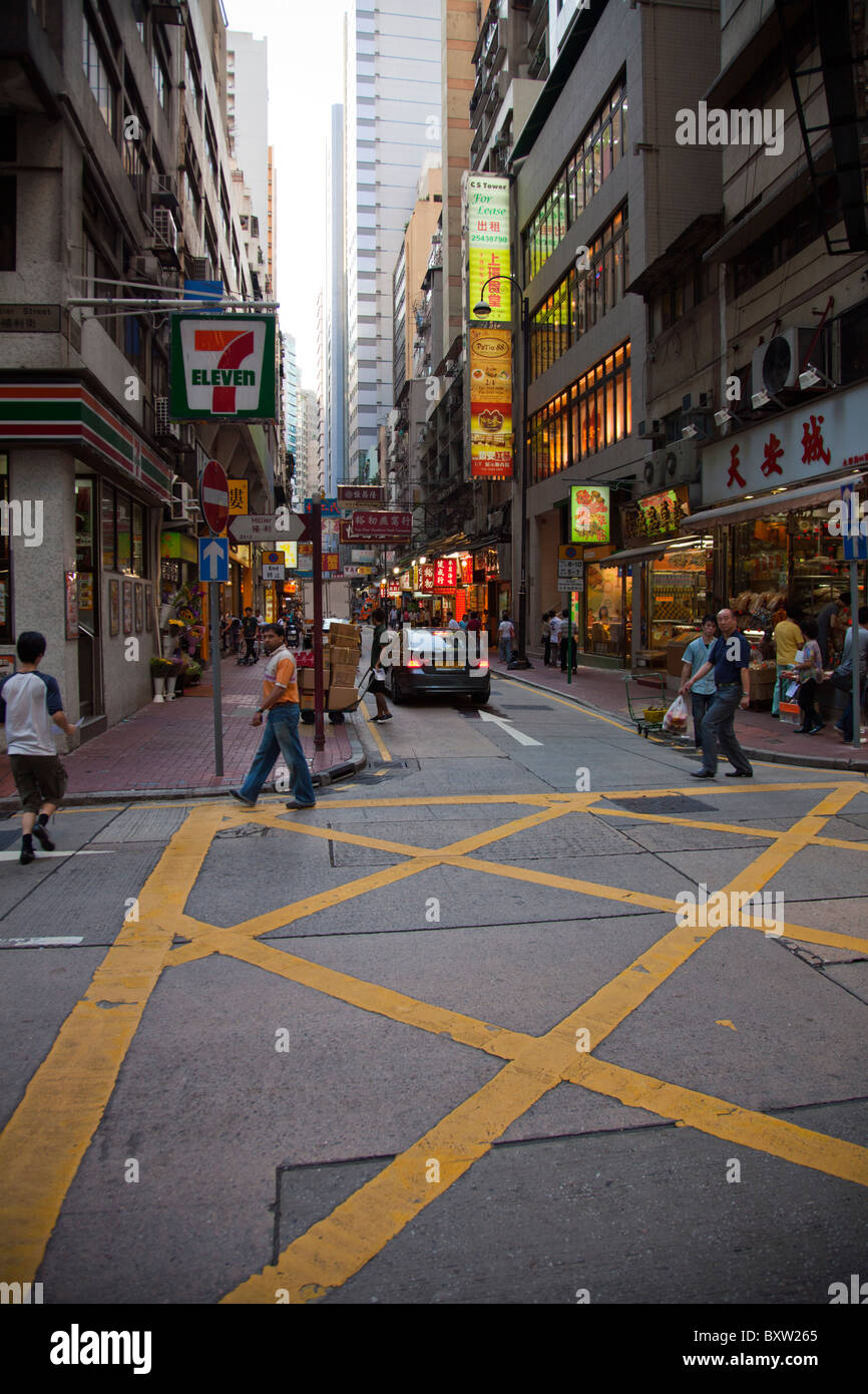 Buildings including skyscrapers shops hi-res stock photography and ...