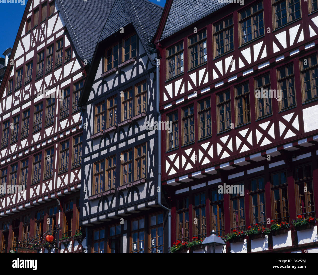 Medieval buildings, Romerberg, Frankfurt, Hesse, Germany Stock Photo ...