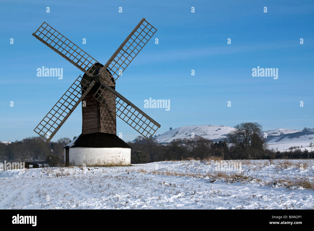 Pitstone windmill, buckinghamshire hi-res stock photography and images ...