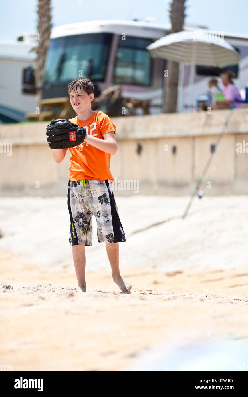 Baseball at the beach hi-res stock photography and images - Alamy