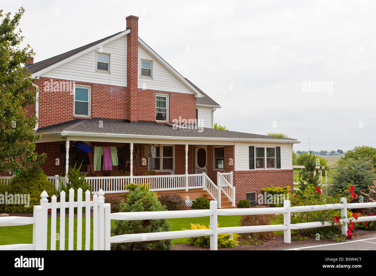 Amish laundry hi-res stock photography and images - Alamy
