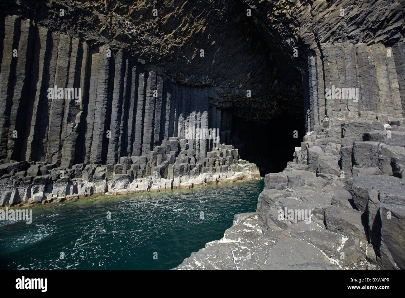 Fingal's Cave, Staffa, off Isle of Mull, Scotland, United Kingdom Stock ...