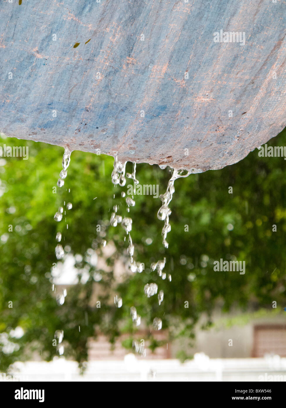 Rain tarp hi-res stock photography and images - Alamy