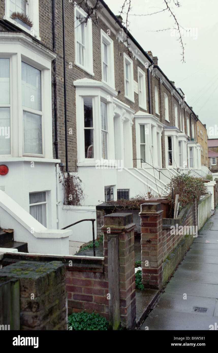 Victorian terraces hi-res stock photography and images - Alamy