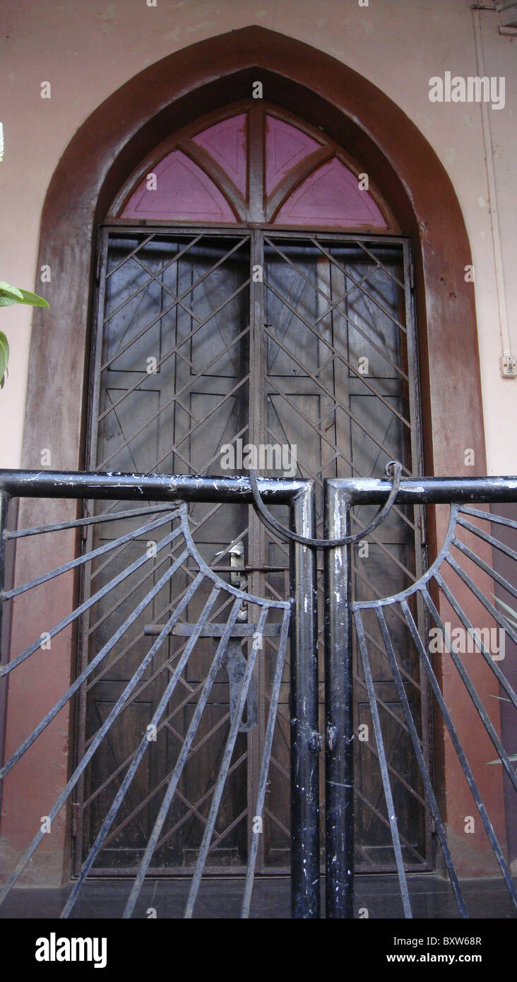 close-up gate and door Stock Photo - Alamy