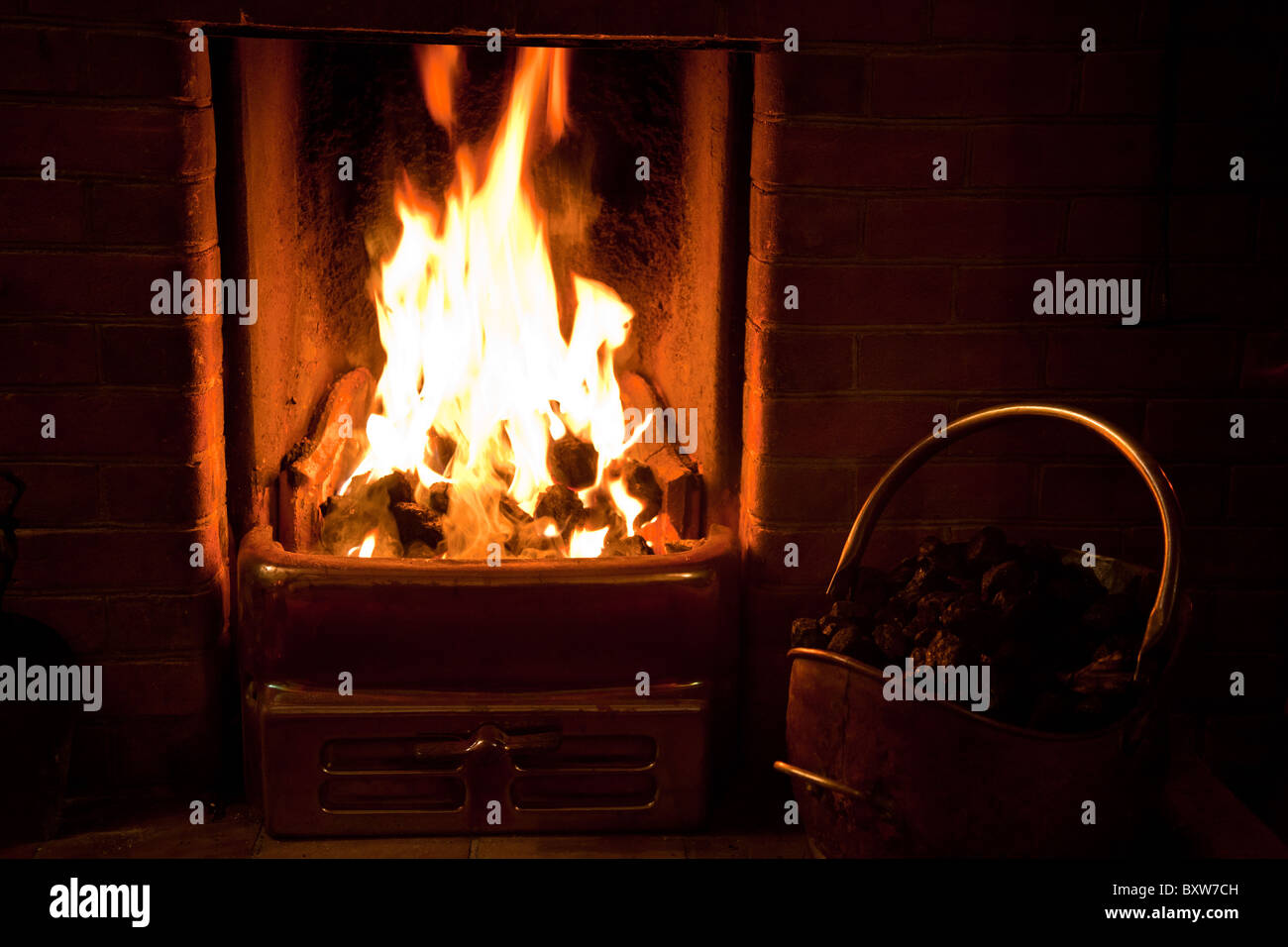 Flames dancing in a real coal fire Stock Photo - Alamy