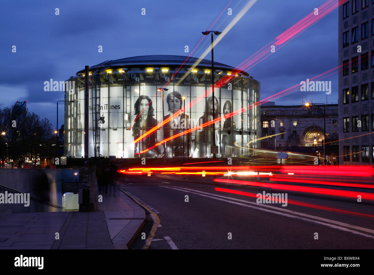 View along Waterloo Bridge to the iTunes Beatles billboard on the IMAX ...