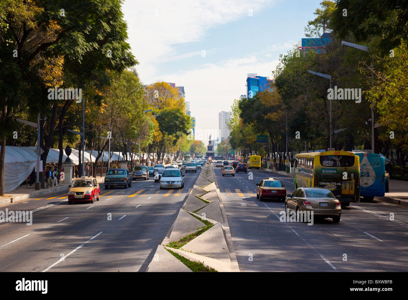 Paseo de la reforma mexico hi-res stock photography and images - Alamy