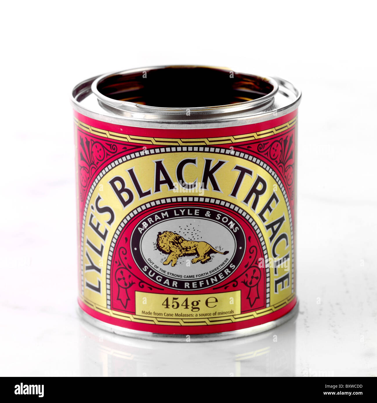 Black treacle hi-res stock photography and images - Alamy