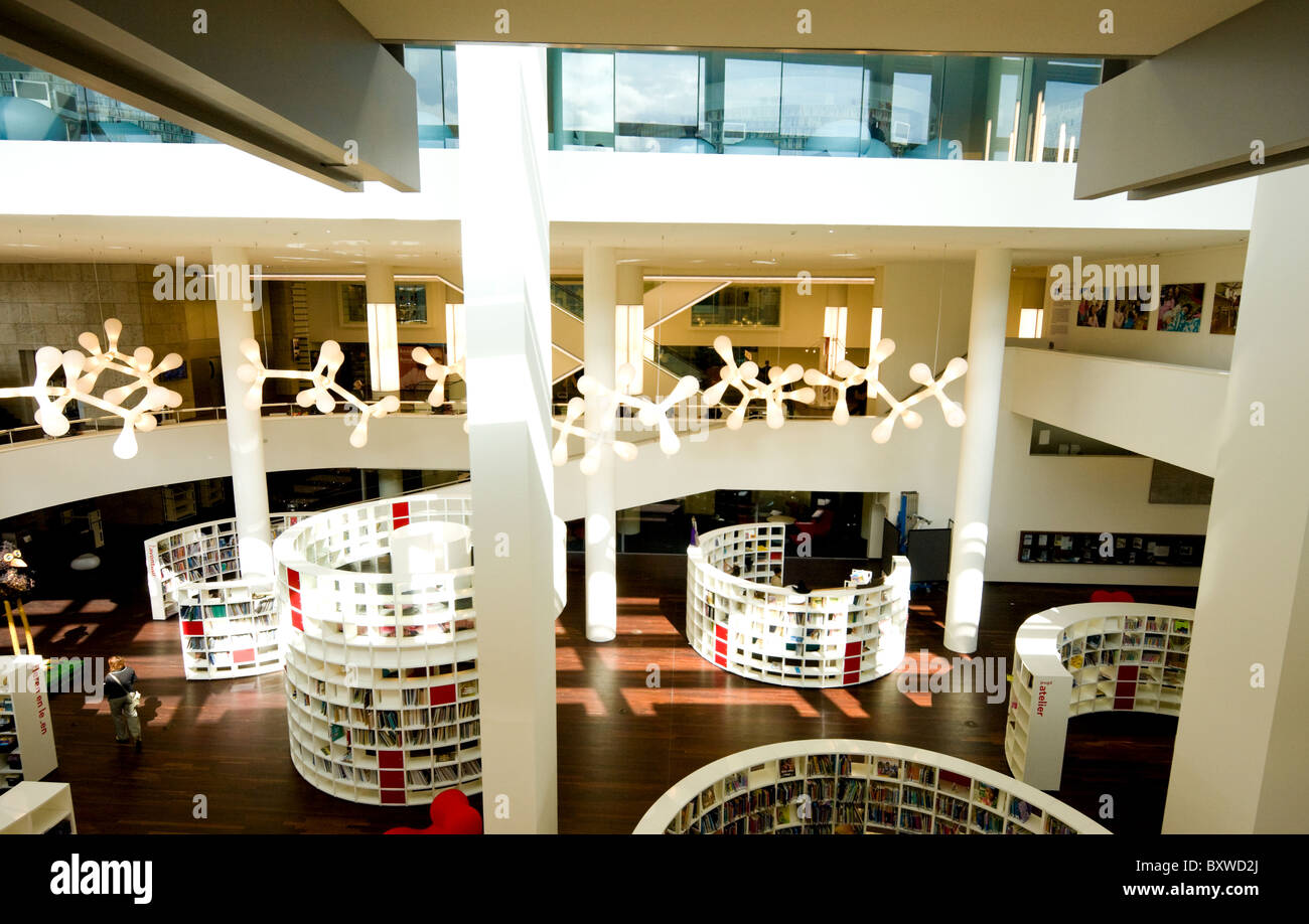 Interior of amsterdam public library hi-res stock photography and ...