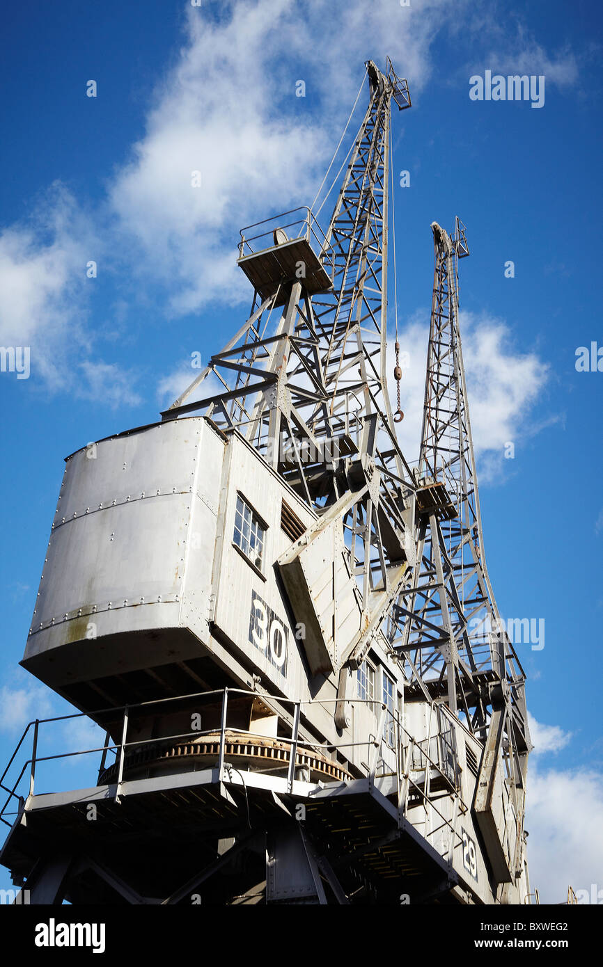 Bristol harbourside crane hi-res stock photography and images - Alamy