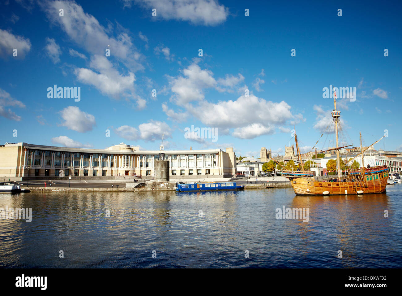 The Matthew boat sailing through Bristol Harbourside. The Matthew was ...