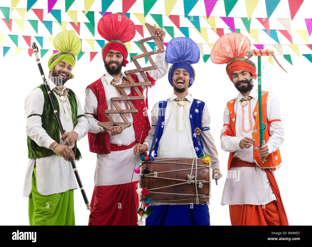 Sikh men posing Stock Photo - Alamy