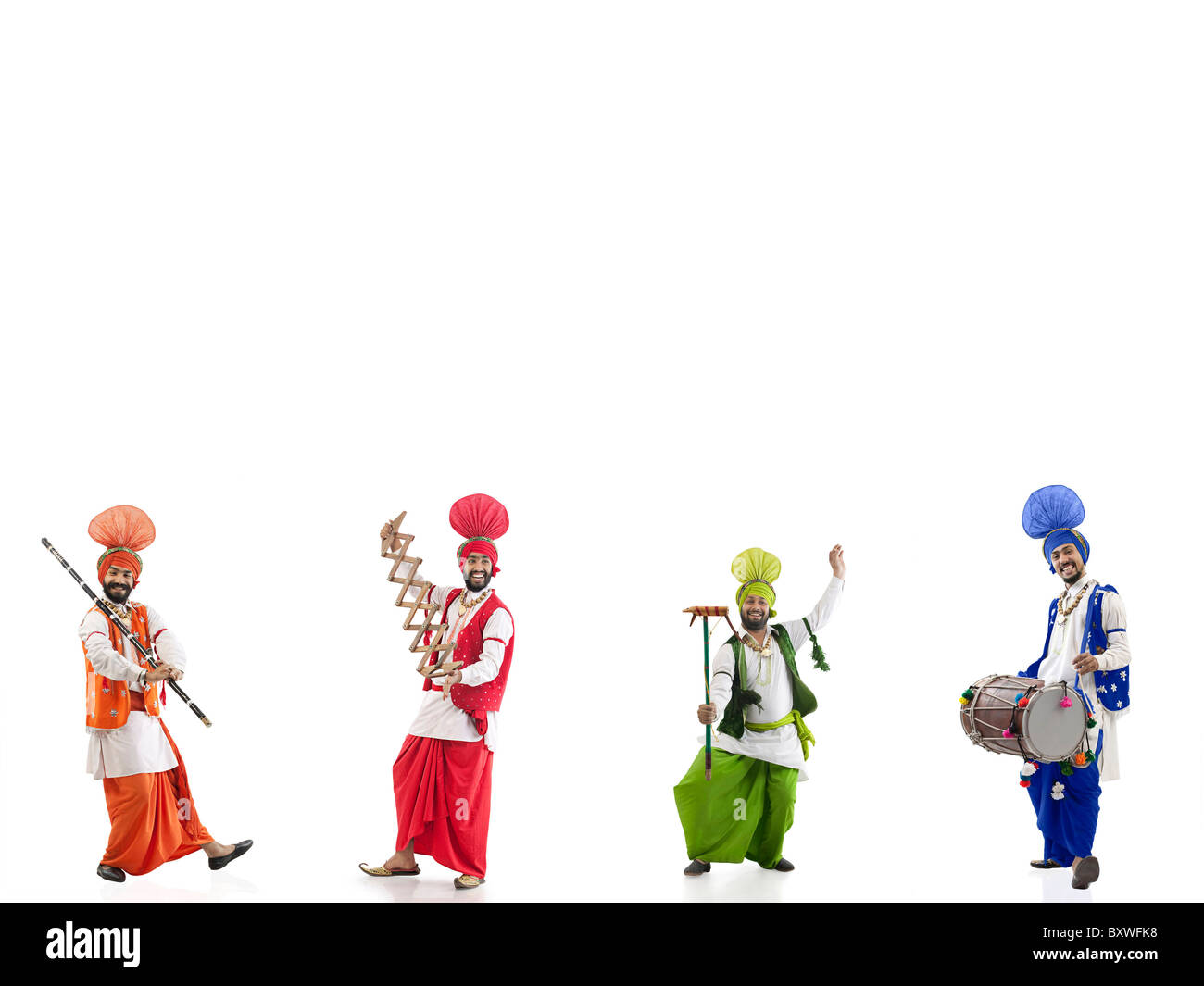 Sikh men dancing hi-res stock photography and images - Alamy