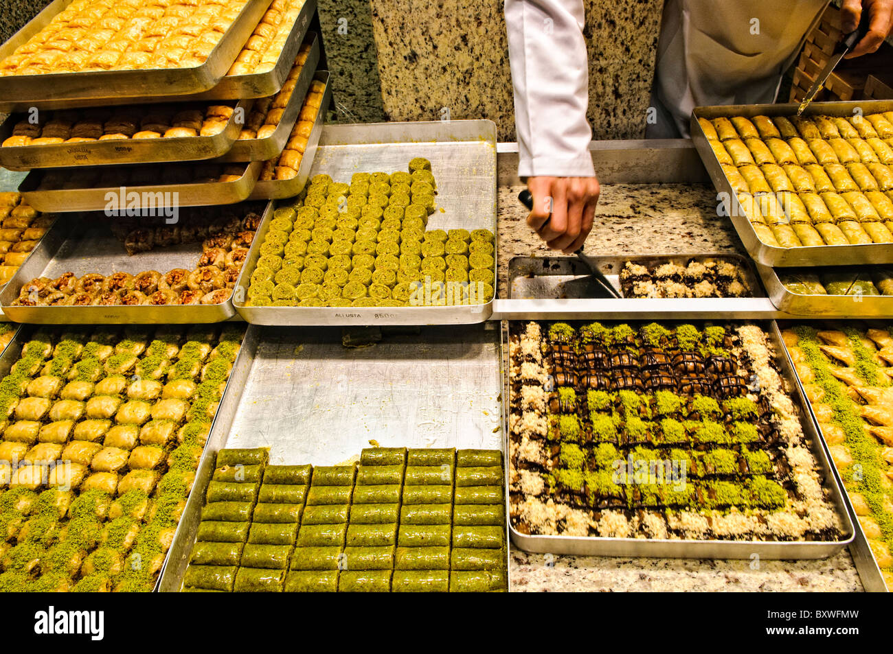 Bakery shop istanbul turkey hi-res stock photography and images - Alamy