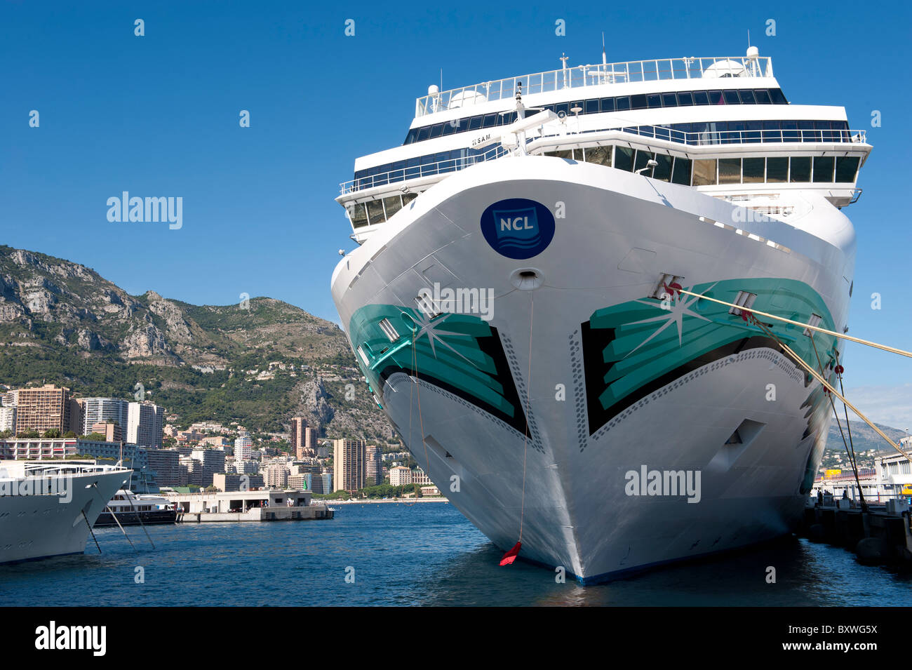 Harbour monte carlo monaco hi-res stock photography and images - Alamy