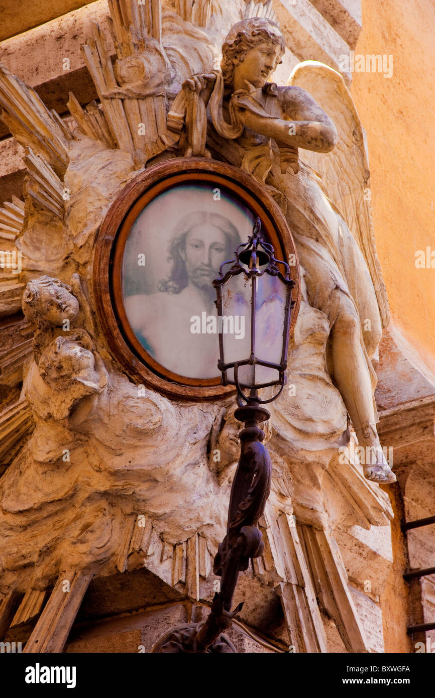 Rome italy religious shrine hi-res stock photography and images - Alamy