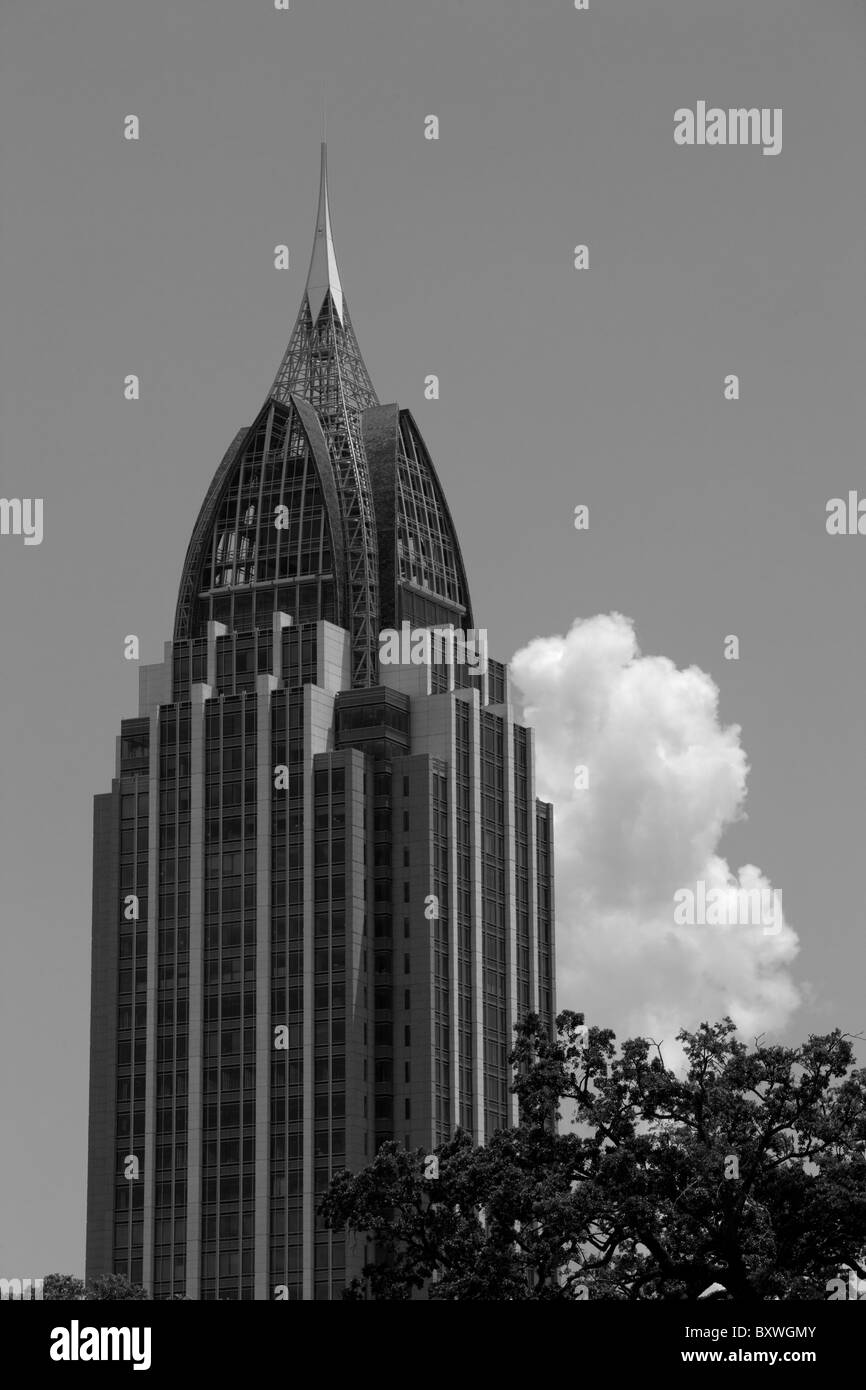 Alabama mobile rsa battle house tower Black and White Stock Photos ...