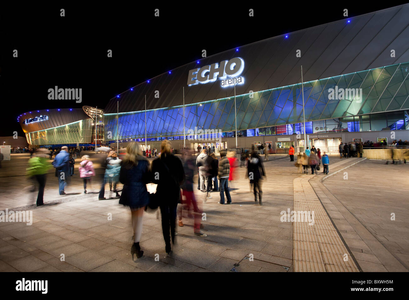 Nightime Theatre queue at the Echo Arena & Convention Centre, Wheel of ...
