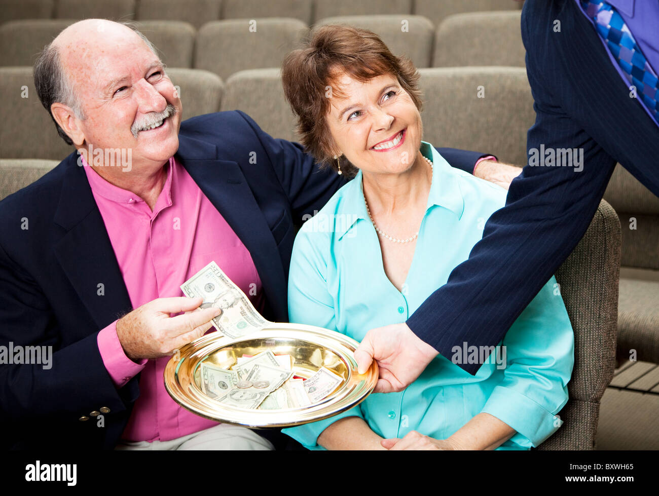 Church collection plate hi-res stock photography and images - Alamy