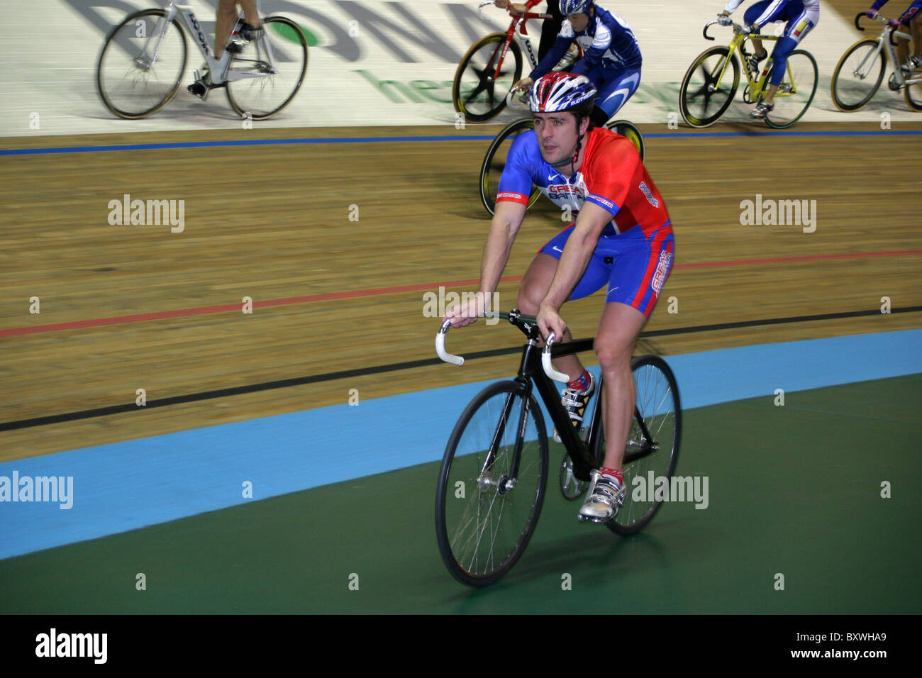 Jason Queally in warm up session Track cycle racing UCI World Cup ...
