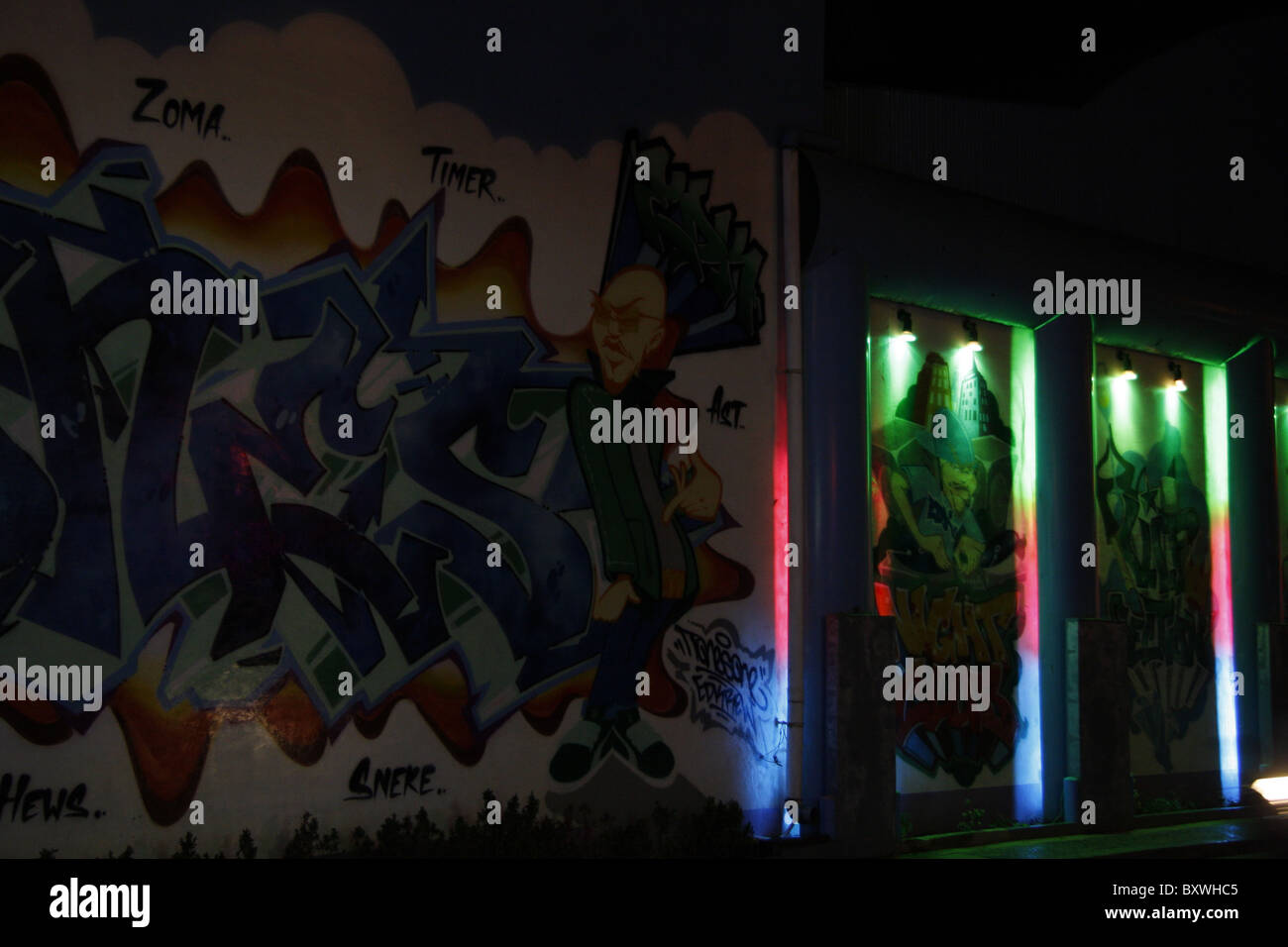 Graffiti in a tourist bar in Siem Reap, Cambodia Stock Photo - Alamy