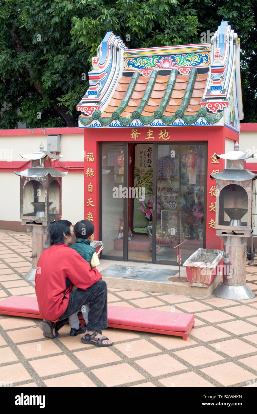 Thailand father praying son hi-res stock photography and images - Alamy