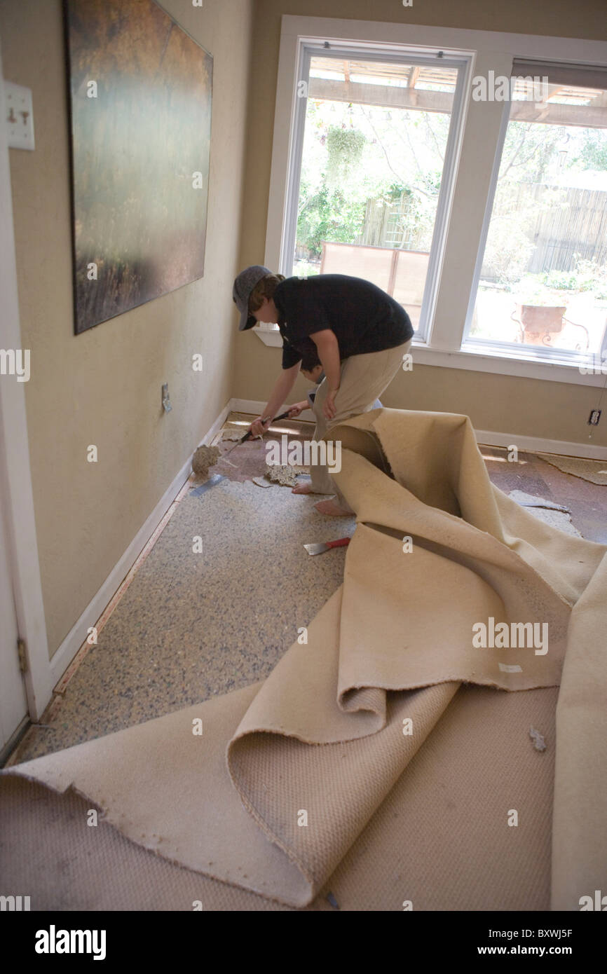 Removing padding hi-res stock photography and images - Alamy