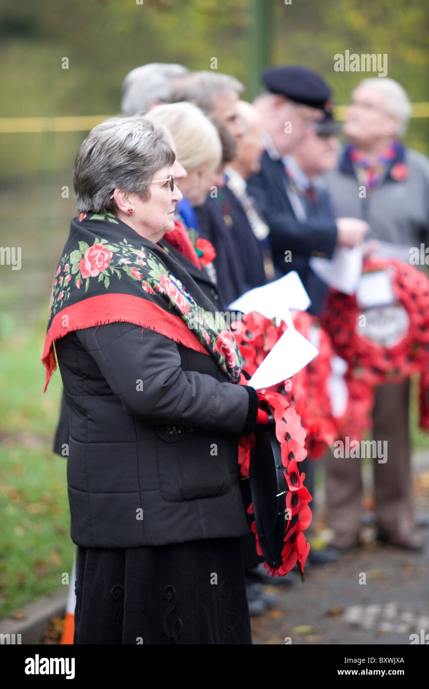 Poppy wreath british legion hi-res stock photography and images - Alamy