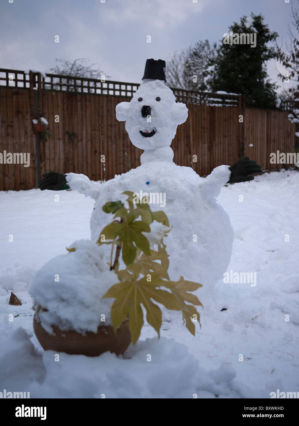 snowman with smiling face Stock Photo - Alamy