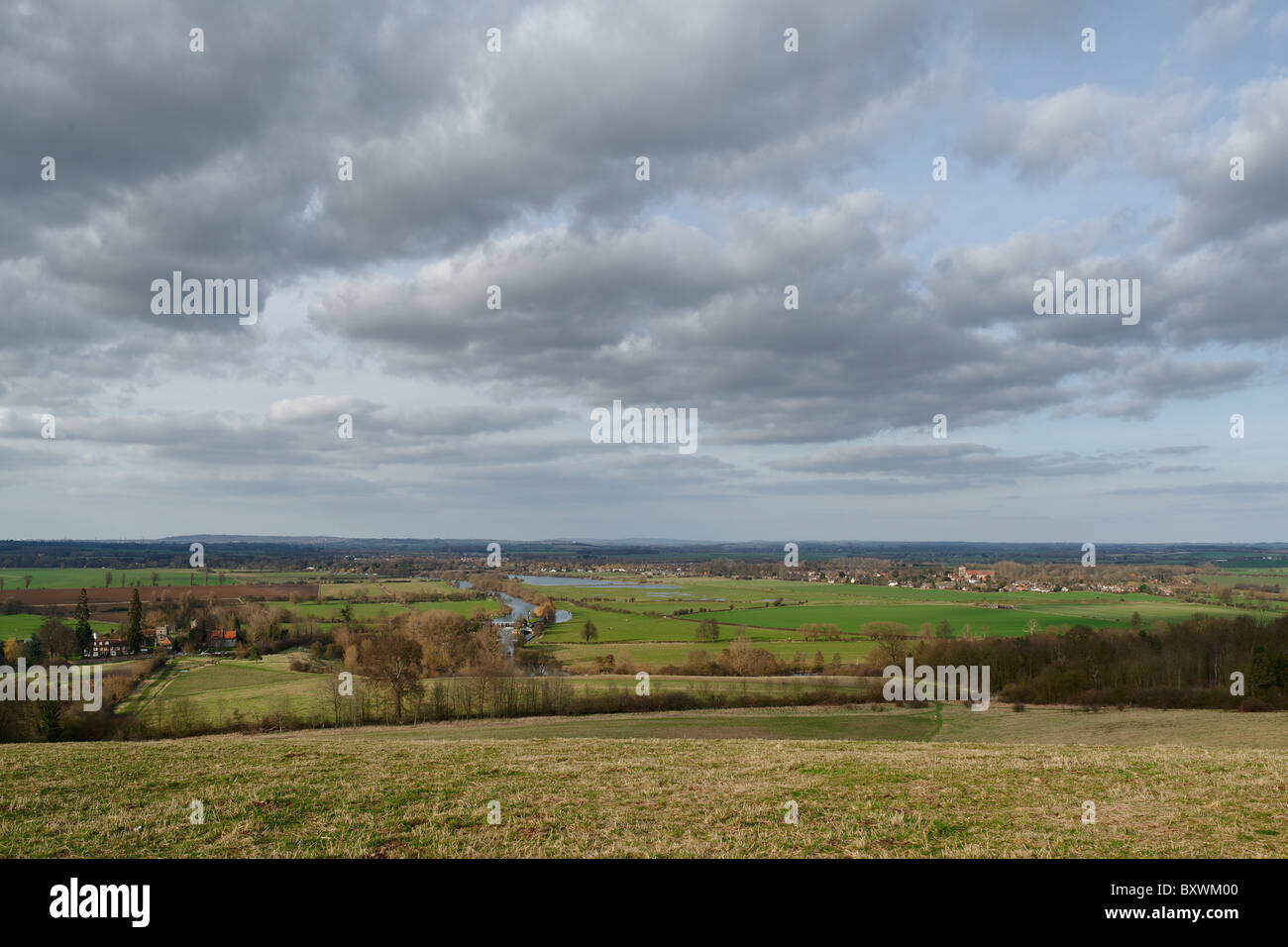 Wittenham clumps hi-res stock photography and images - Alamy