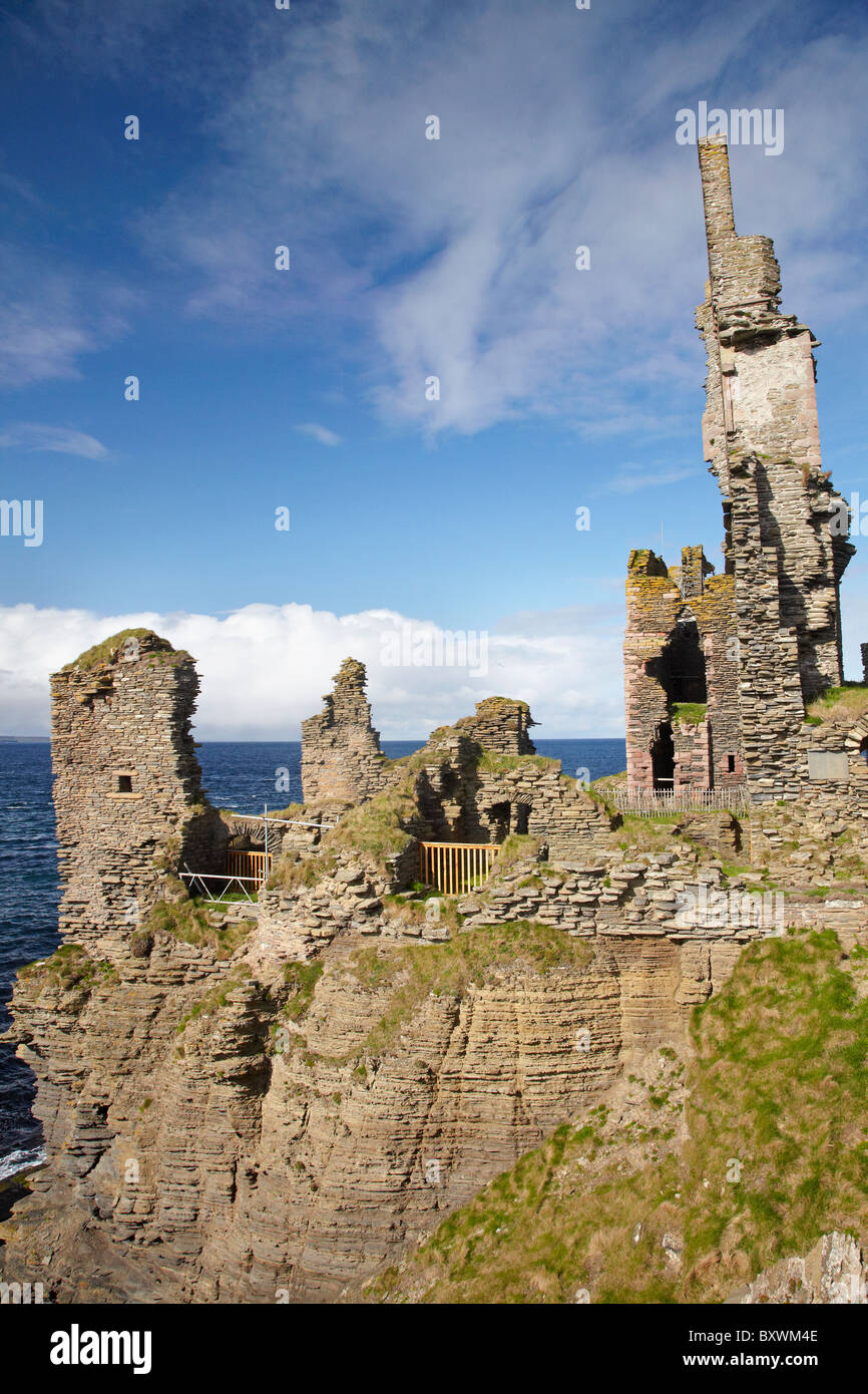 Castle sinclair girnigoe wick caithness hi-res stock photography and ...
