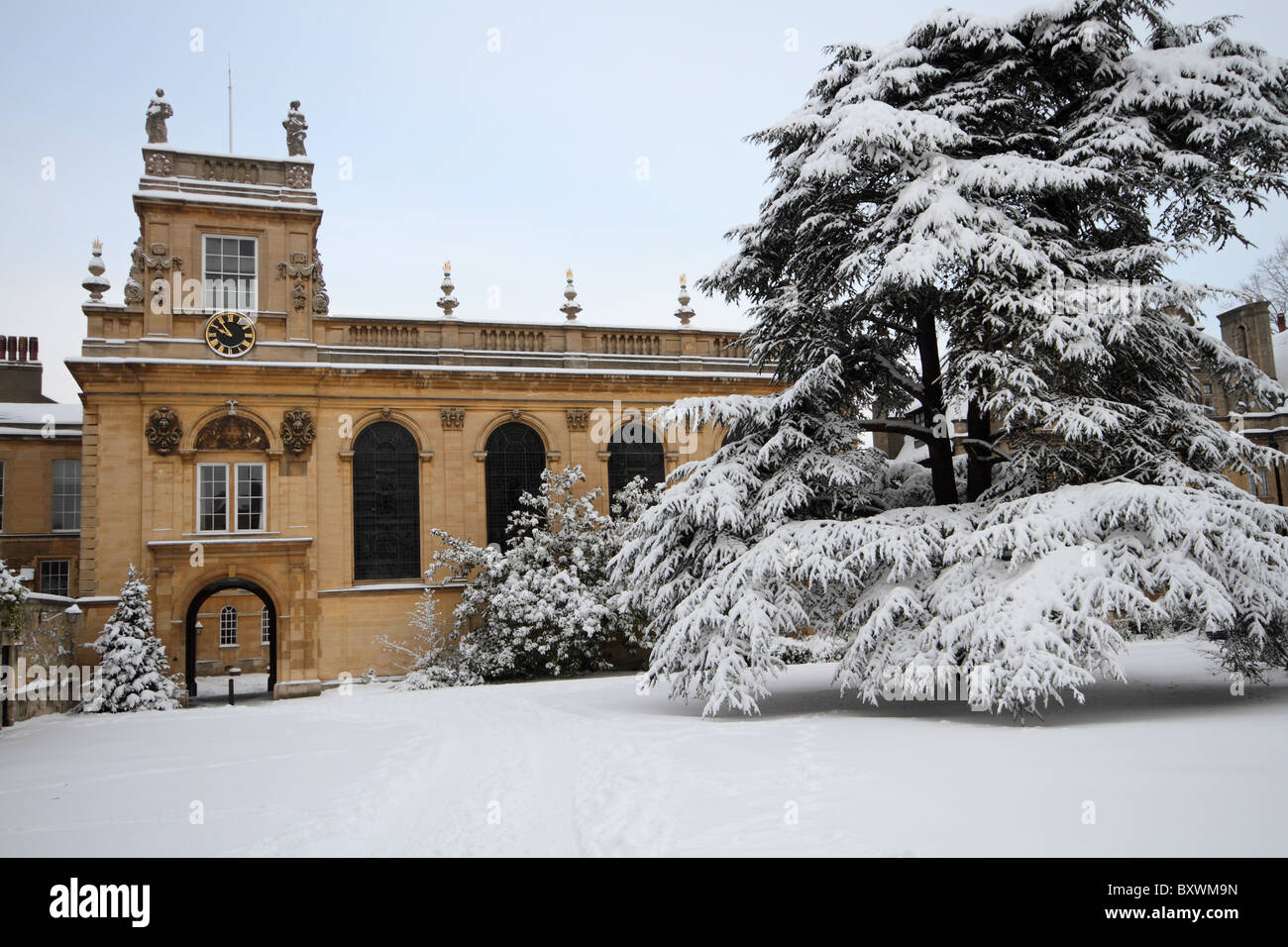 Trinity College winter snow Oxford University Stock Photo - Alamy