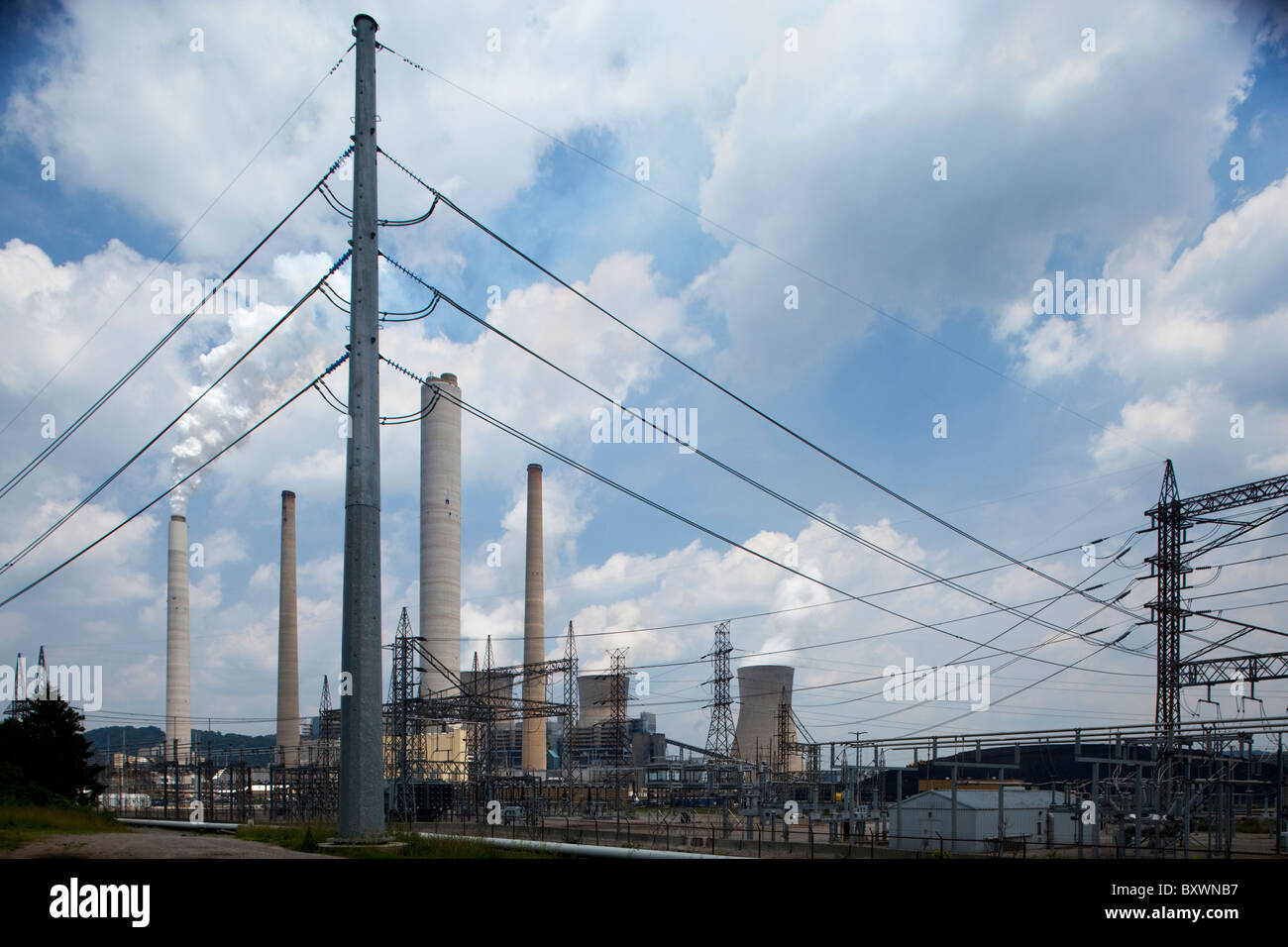 John amos power plant west virginia hi-res stock photography and images ...