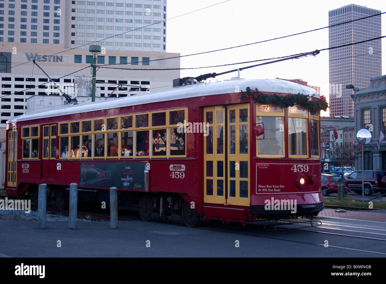Streetcar new orleans hi-res stock photography and images - Alamy