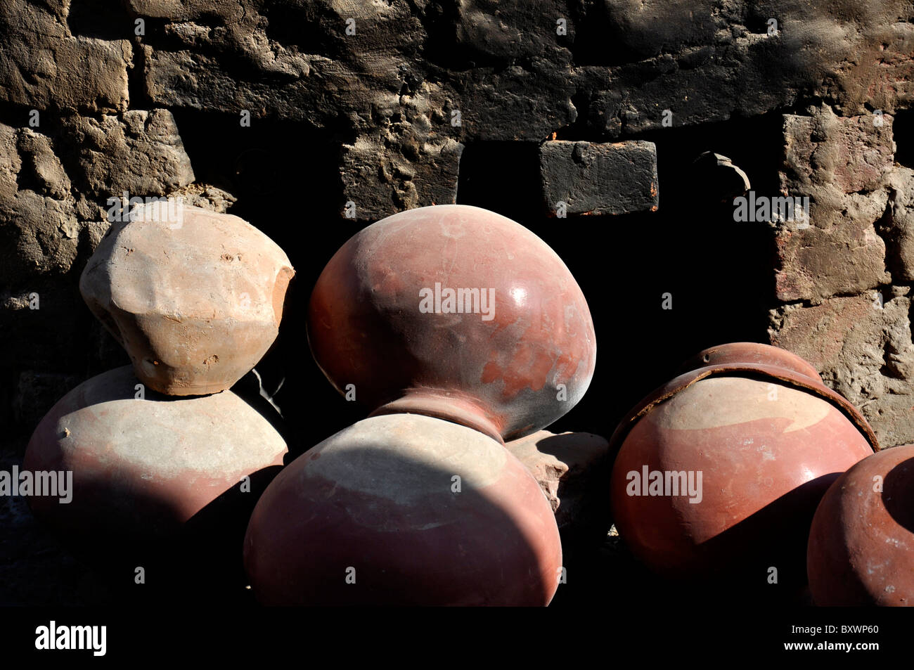 pots in the kiln Stock Photo - Alamy