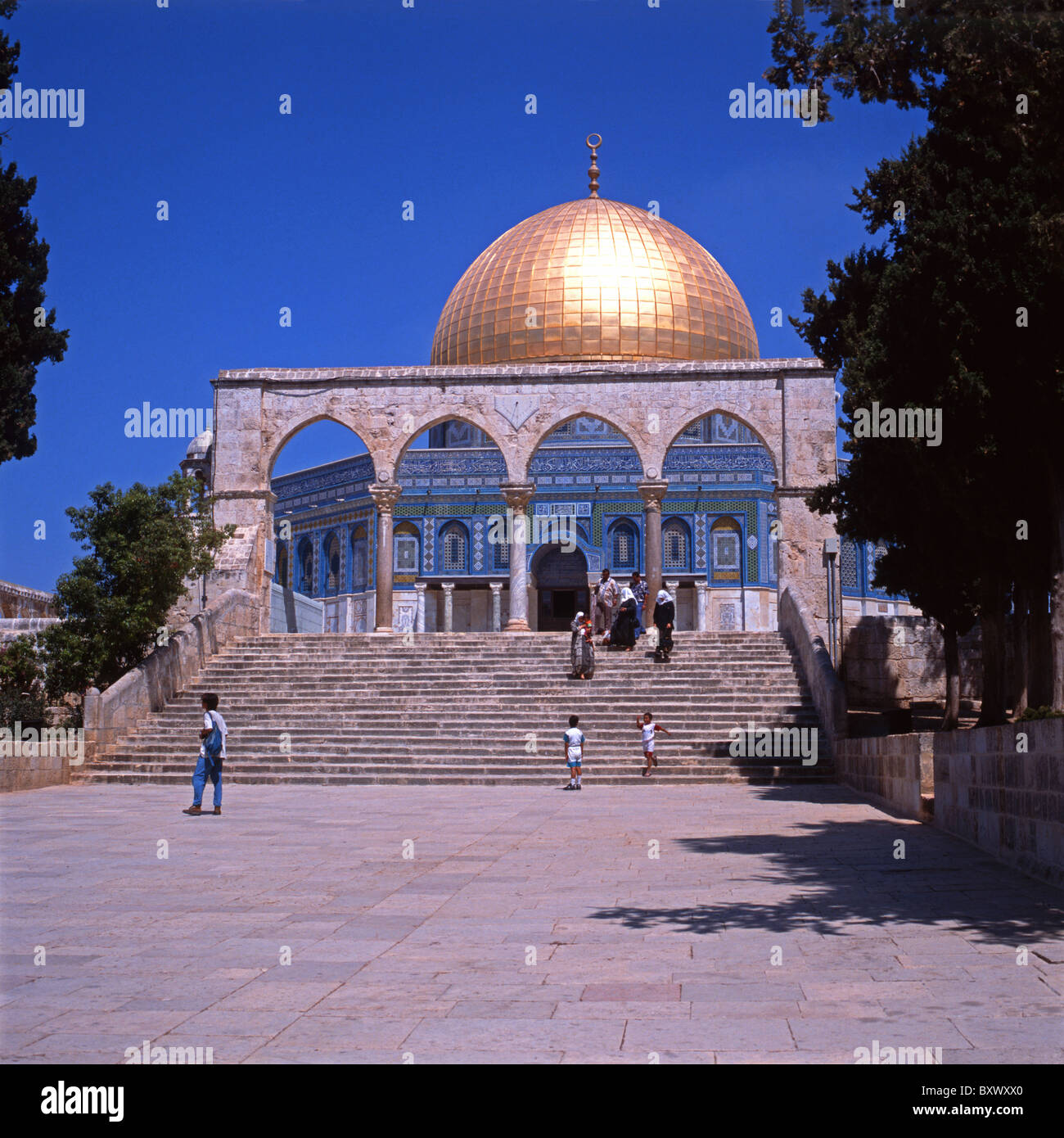 Mosaics dome of the rock hi-res stock photography and images - Alamy