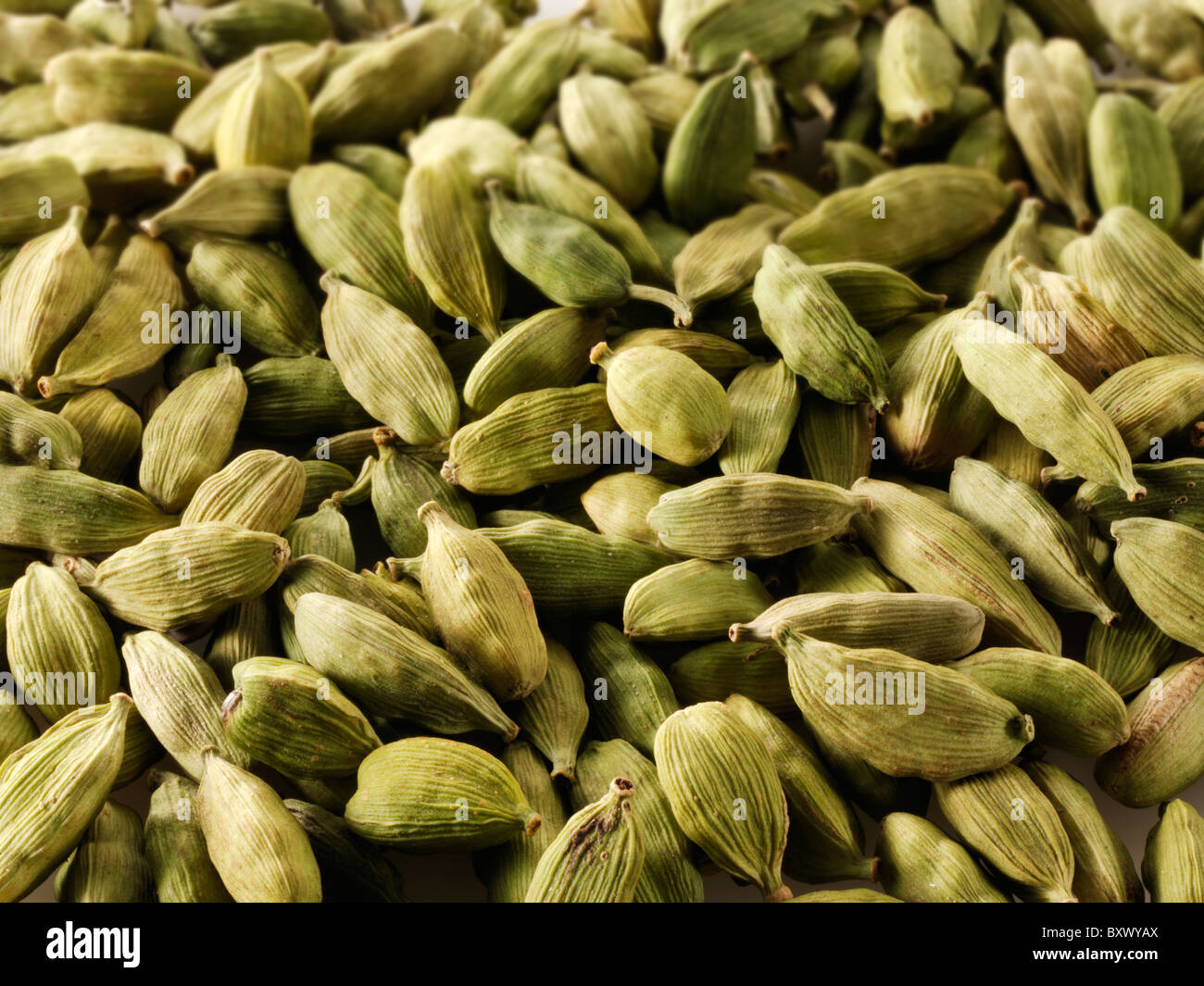 Green elaichi hi-res stock photography and images - Alamy